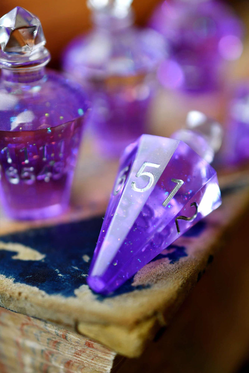 Magic Potions - Resin Dice Set – GAMETEEUK